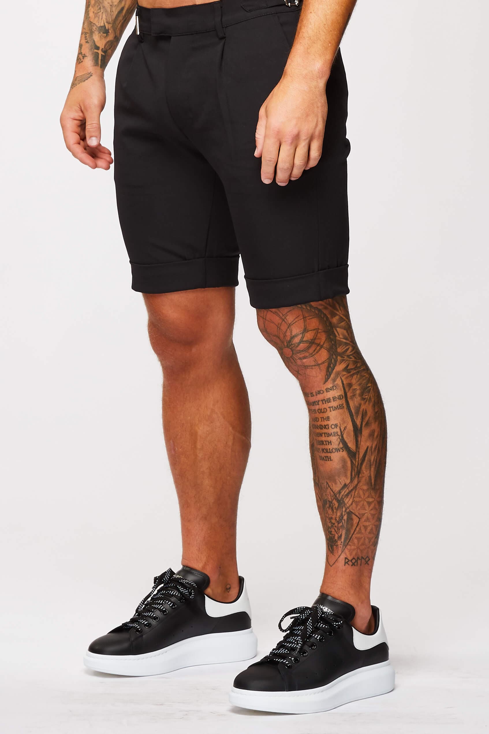 SIDE CINCH SHORT - BLACK – legendlondon-eu